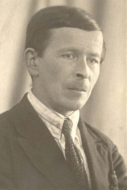 Оглоблин Дмитрий Алексеевич, биография и открытия — РУВИКИ