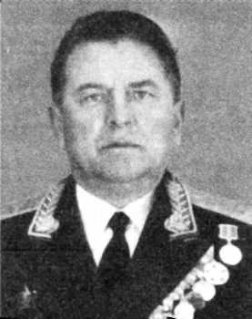 Парамонов Василий Фёдорович, биография военного — РУВИКИ